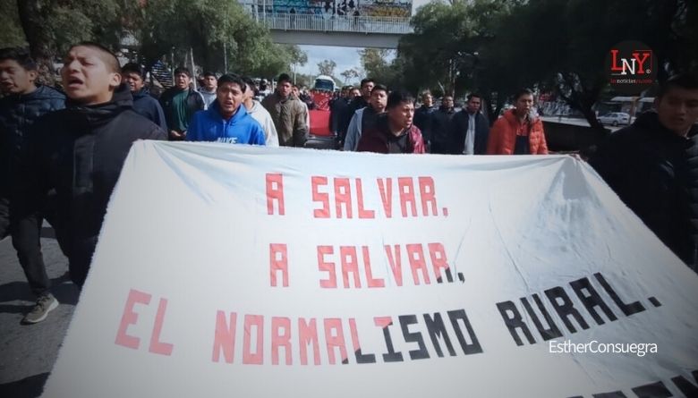 Marchan normalistas de San Marcos; exigen cambios administrativos | Las ...