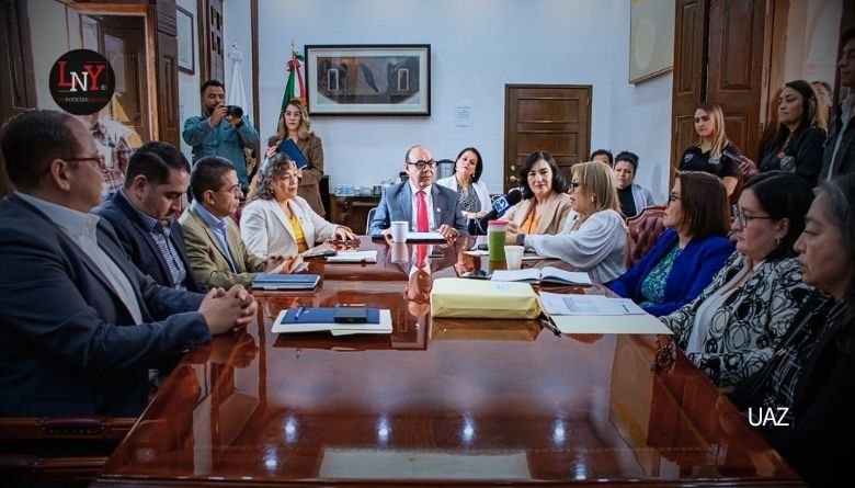 Fuera de Medicina mil 377 aspirantes; UAZ ofrece segunda opción | Las ...